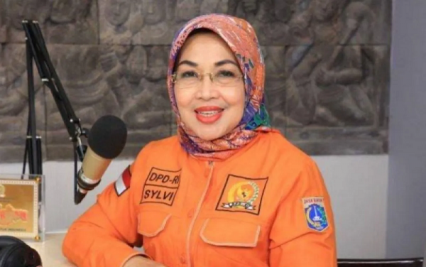 Komitmen Cetak Mahasiswa Unggul dan Profesional, Sylviana Murni Dilantik Jadi Rektor Institut ...